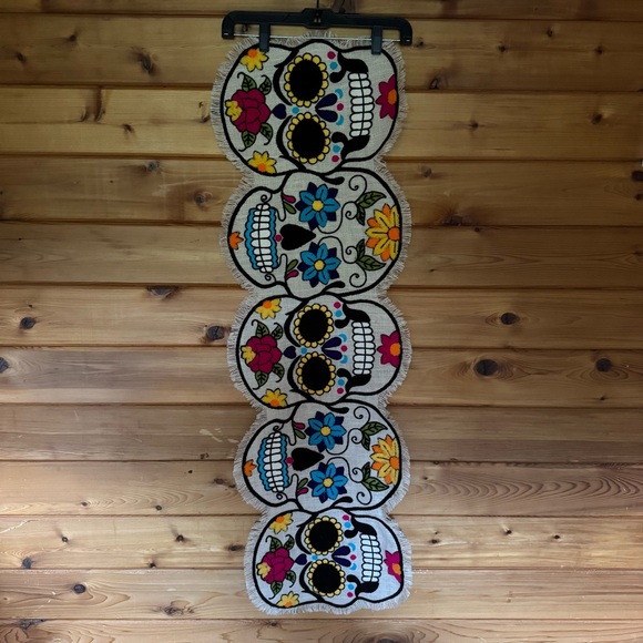 Tahari | Accents | Sugar Skulls Tahari Home Jute Table Runner | Poshmark